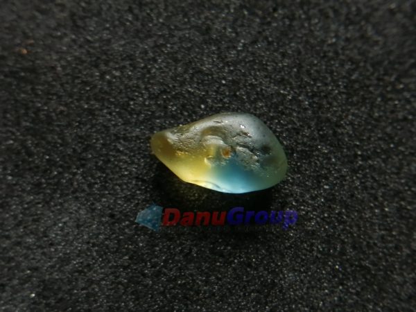 Bi-color Sapphire - Wedding Stone - Danu Group