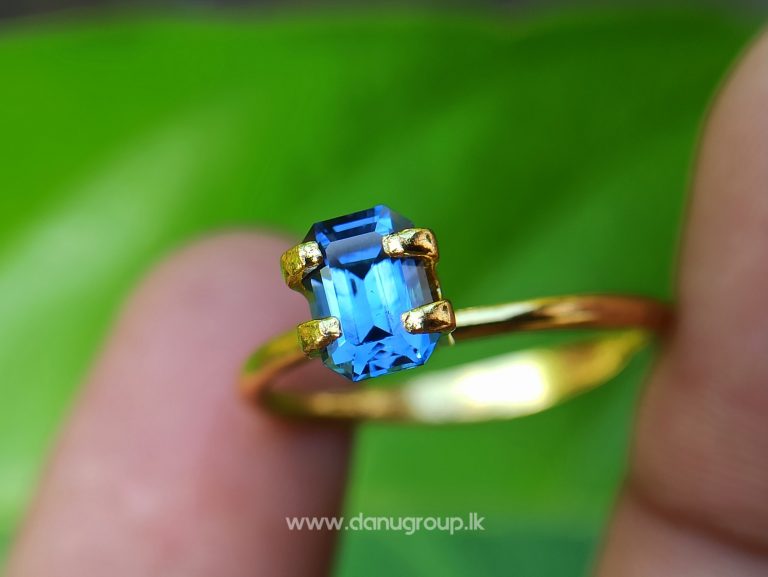 Best Quality Ceylon Natural Cornflower Blue Sapphire - Danu Group