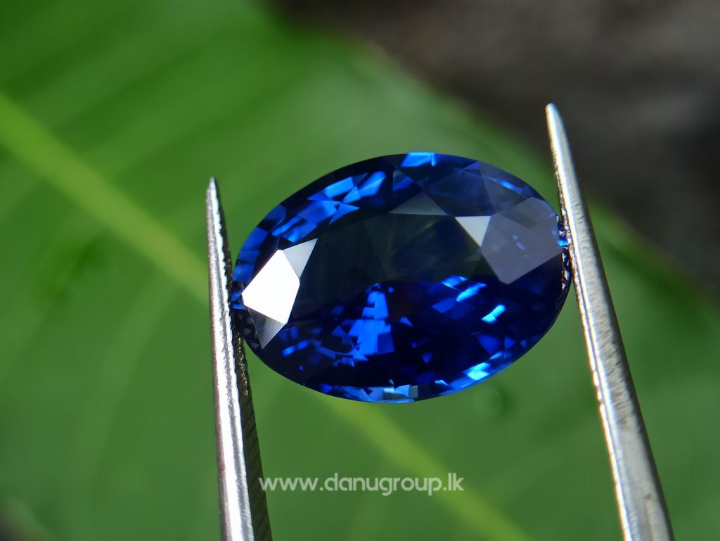 High Quality Ceylon Blue Sapphire - Danu Group