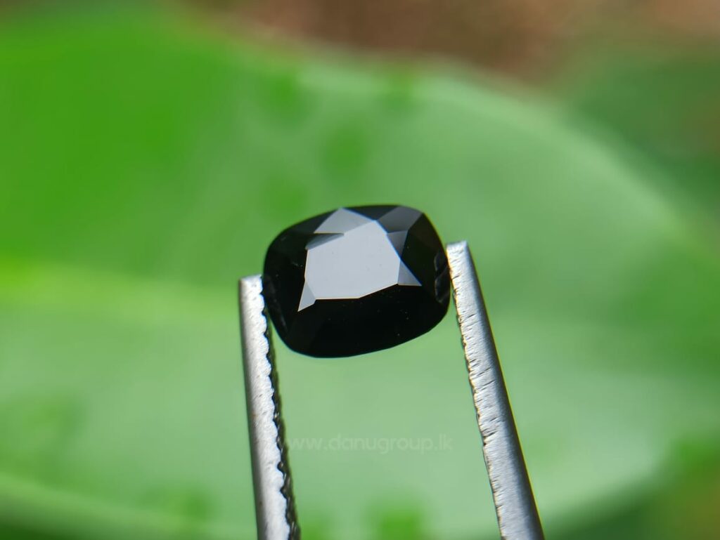 Rare Natural Gahno Spinel - Danu Group